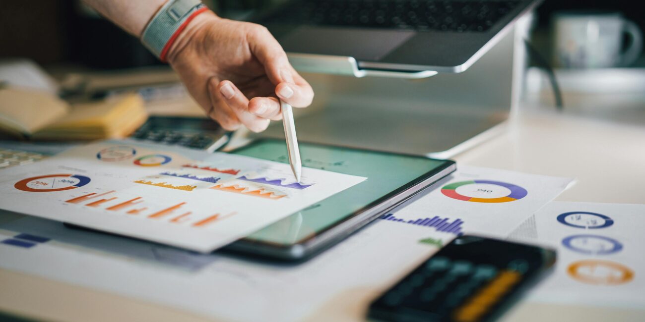 High Net Worth Investors - 25 Financial